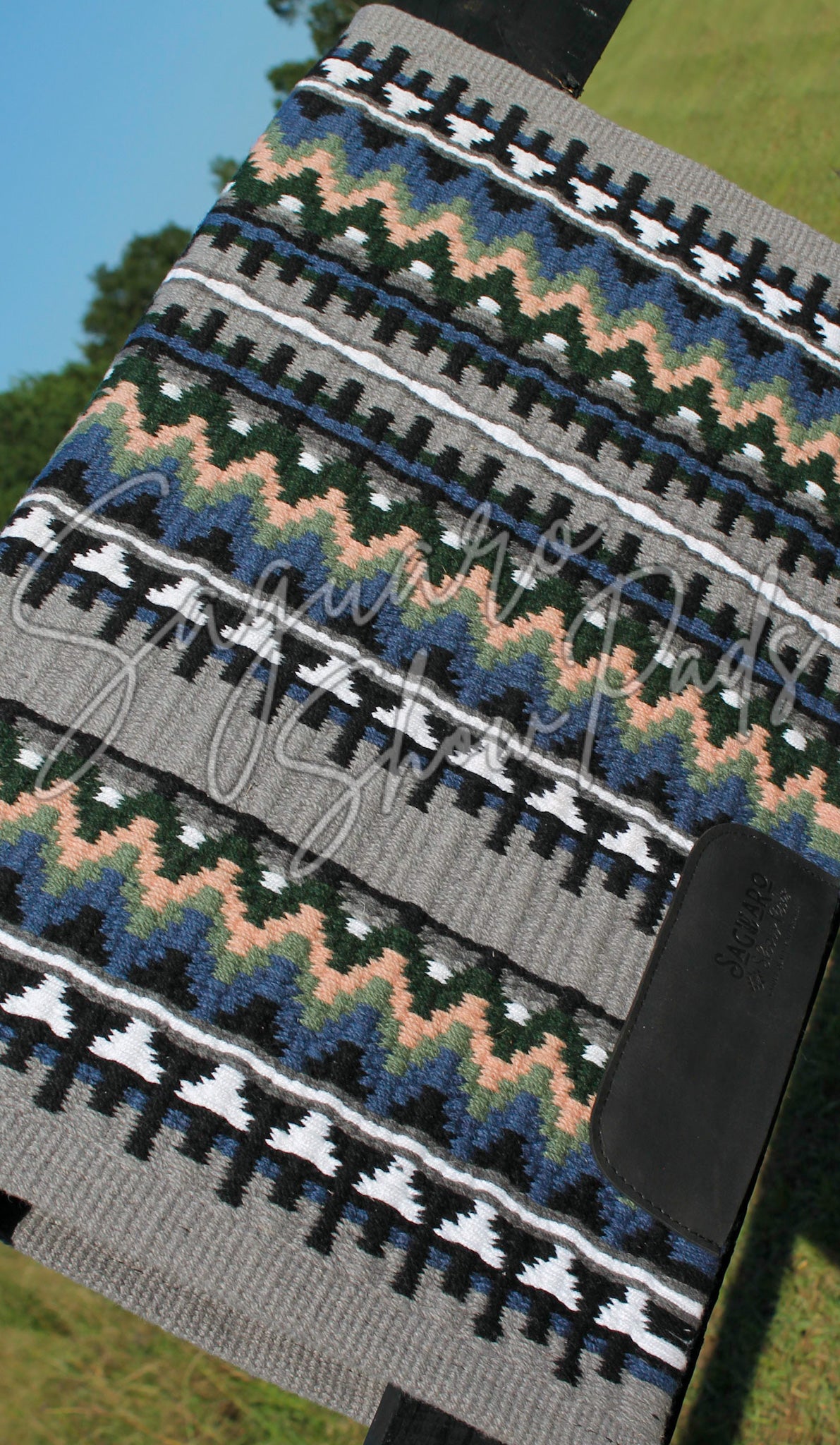 #2950 "Allister 2.0" Show Pad – Saguaro Show Pads