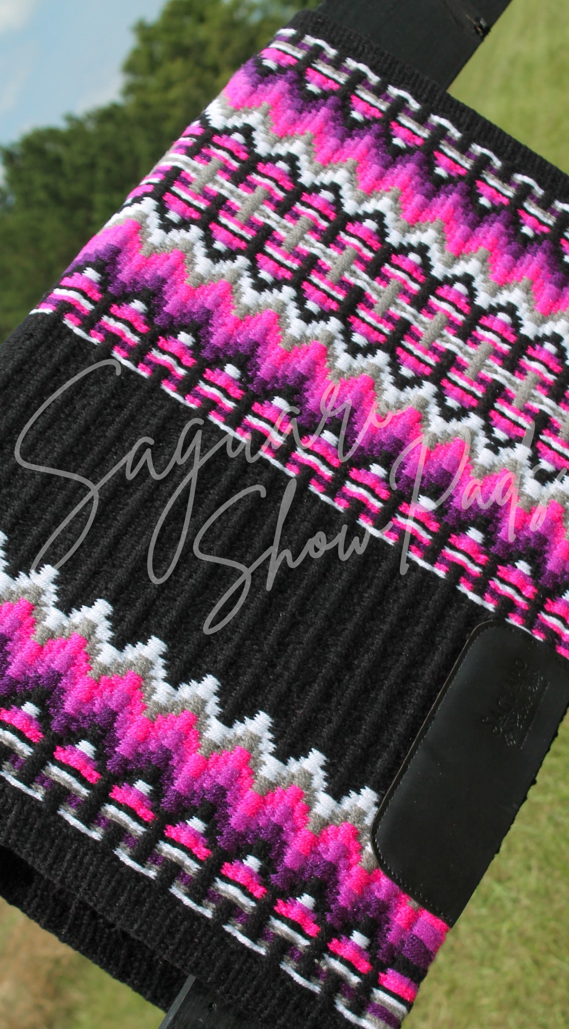 #2802 "Luke” Show Pad - Re-Order – Saguaro Show Pads