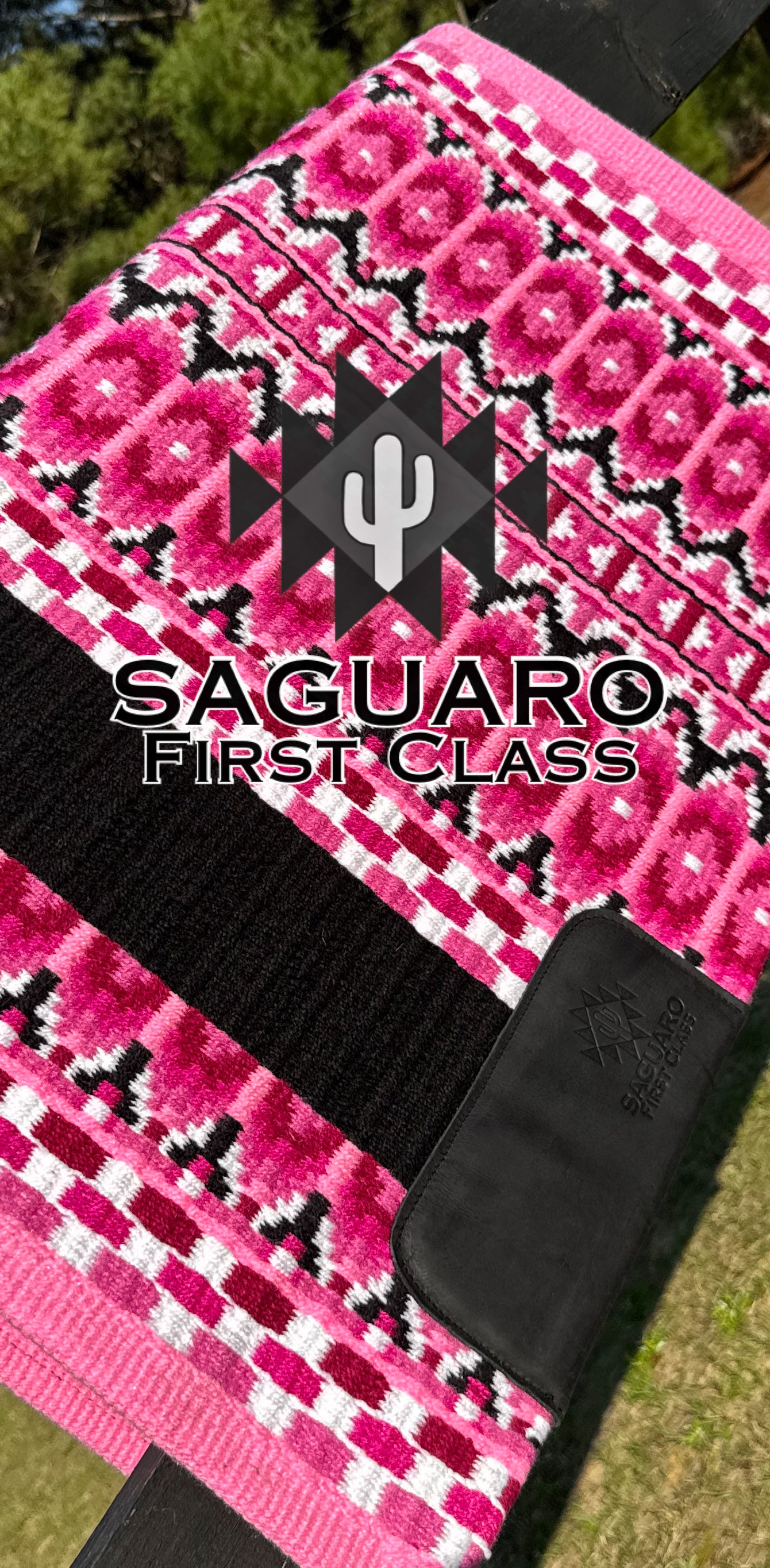 #6059 "Avril” First Class Show Pad – Saguaro Show Pads