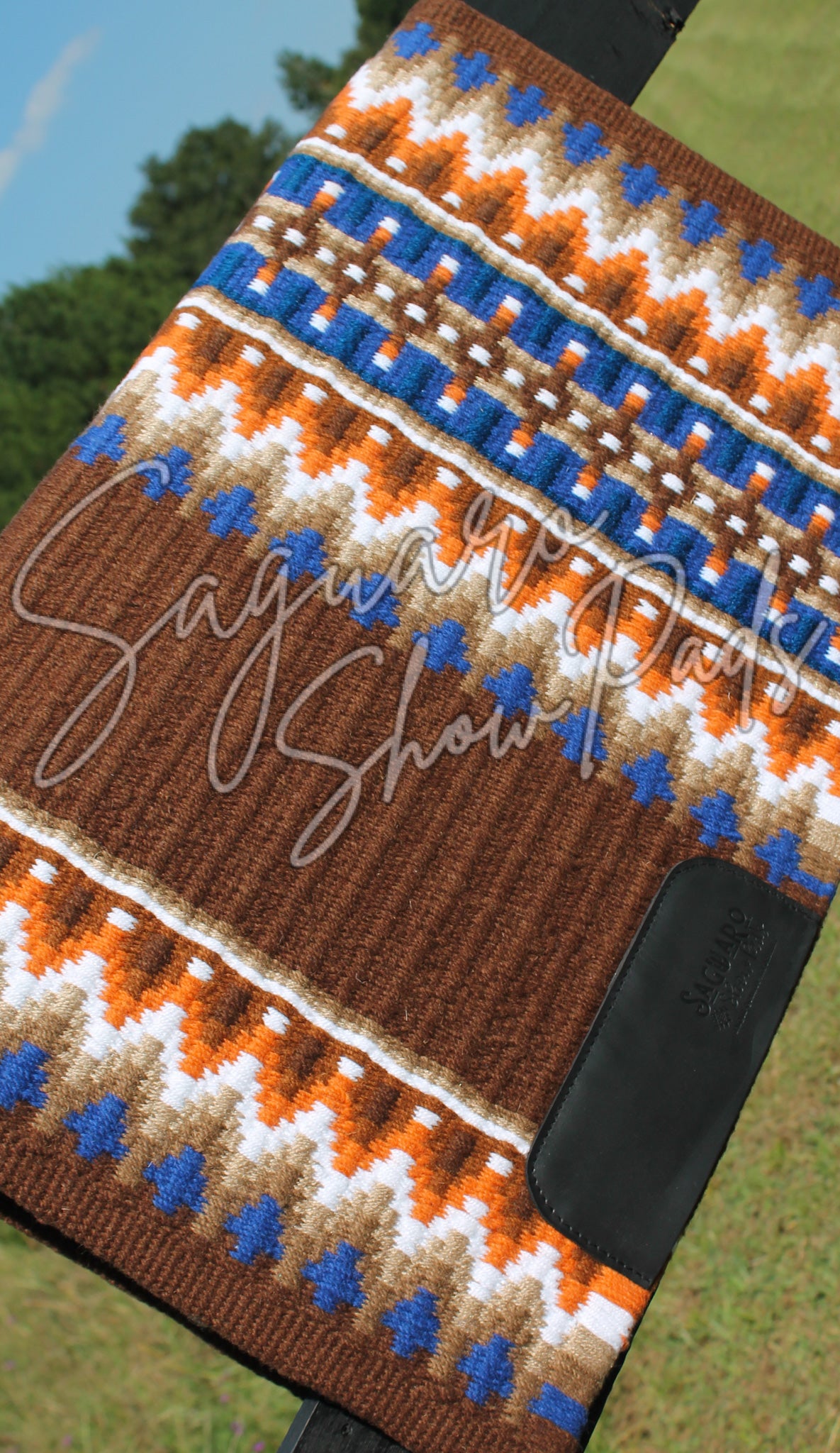 #2701 "Nashville” Show Pad – Saguaro Show Pads