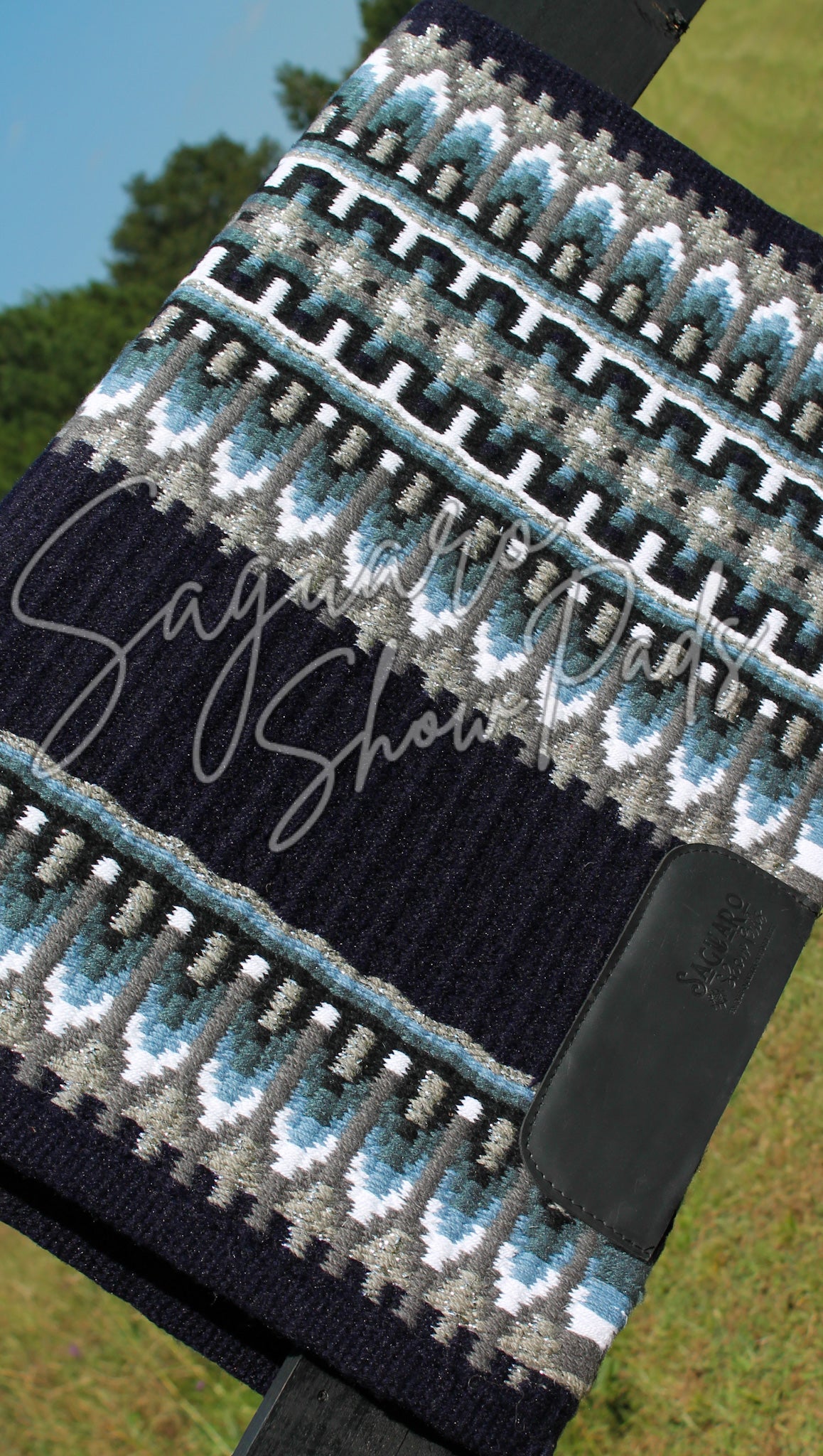 #2702 "Nashville” Show Pad – Saguaro Show Pads