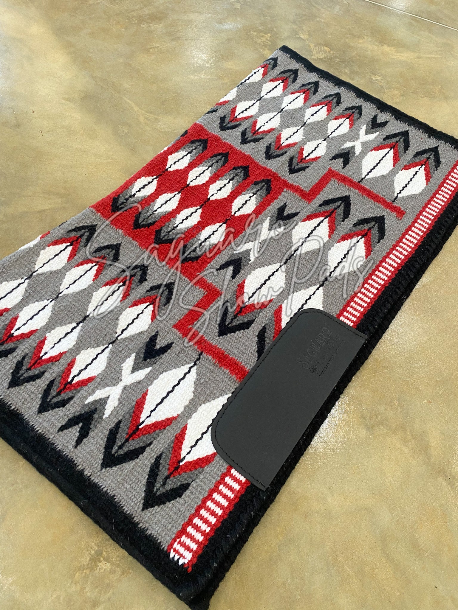 #4524 Contour Ranch Pad – Saguaro Show Pads