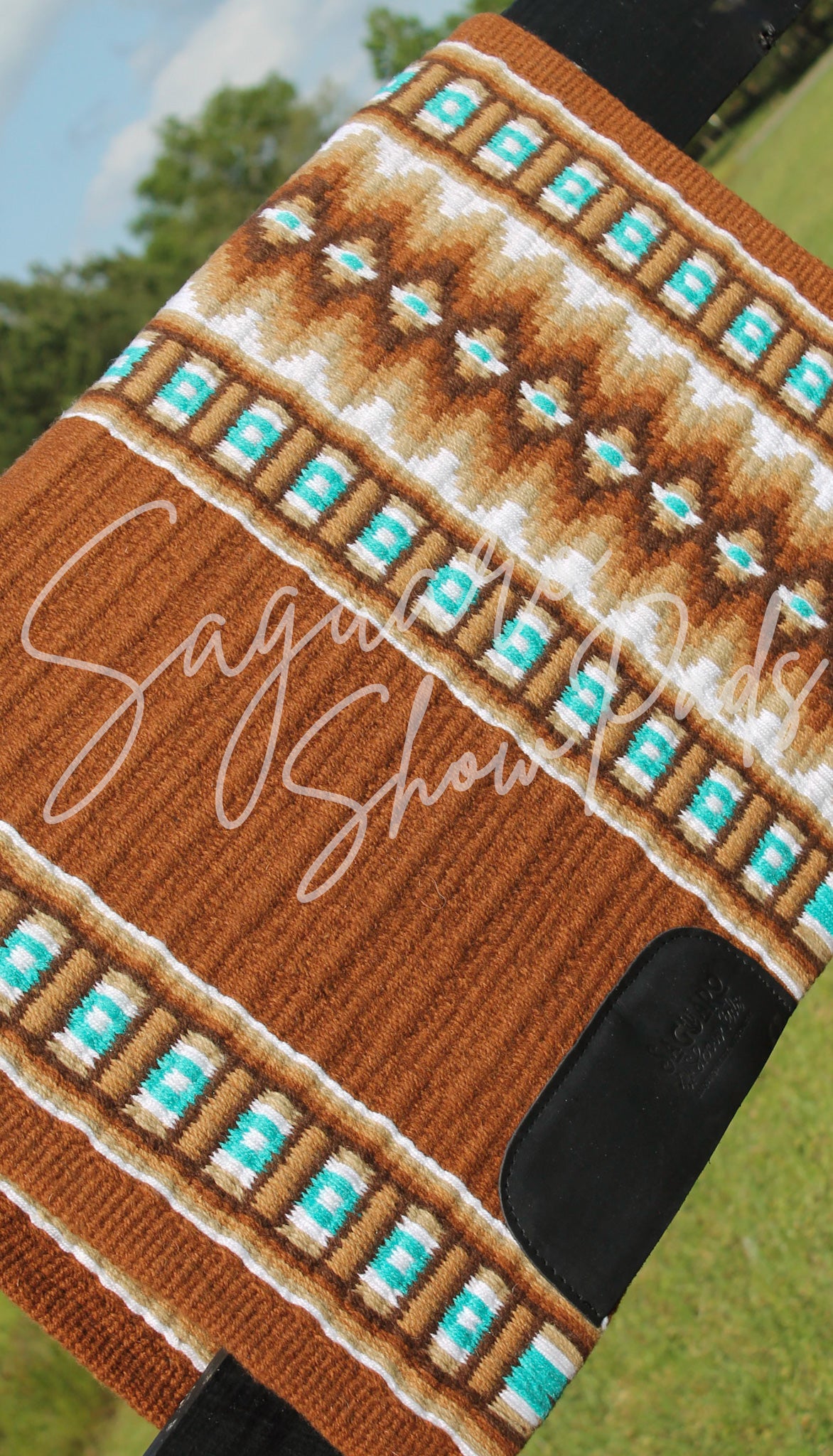#2689 "Gage” Show Pad – Saguaro Show Pads